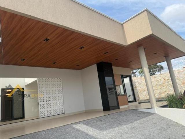 Casa 3 dormitórios para Venda em Goiânia, Setor Três Marias I, 3 dormitórios, 3 suítes, 4 banheiros