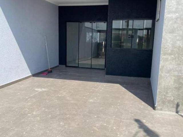 Casa 3 dormitórios para Venda em Marialva, Jardim Keiko, 3 dormitórios, 1 suíte, 2 banheiros, 2 vaga