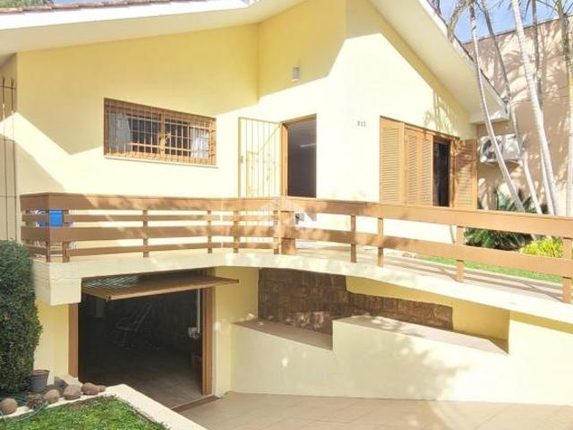 Casa 3 dormitórios para venda no bairro Partenon Porto Alegre