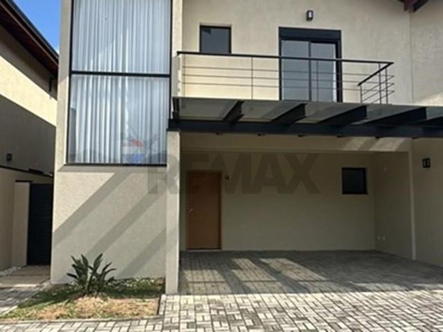 Casa 3 dormitórios para alugar por R$6.840,00/mês Jd. Dos Pinheiros Atibaia SP