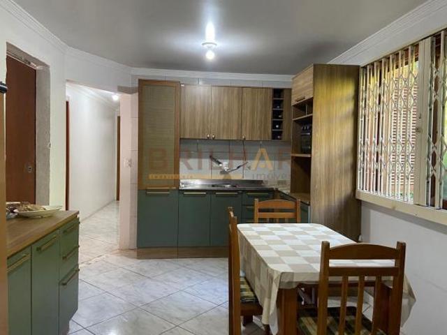 Casa 3 dormitórios para comprar bairro Santa Catarina