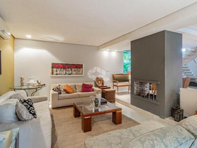 CASA 3 dormitórios RESIDENCIAL e COMERCIAL