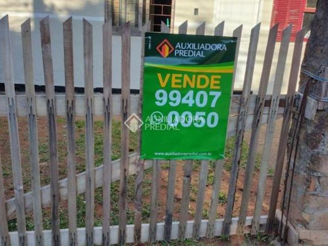 Casa 3 dormitórios terreno 200m²