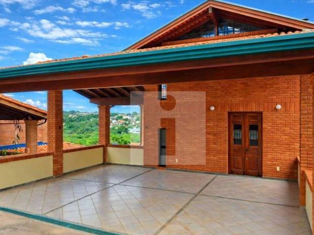 Casa 3 dormitórios, Vista, quintal e Gourmet à venda no Jardim Sorirama em Sousas, 282m² quintal e v