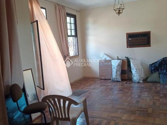 Casa 3 dormitporios noa bairro Passo da areia