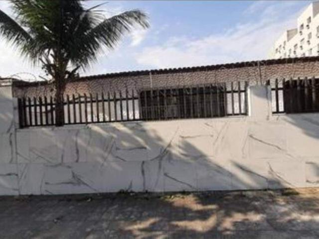 Casa 3 dormir. 15 pessoas Enseada
