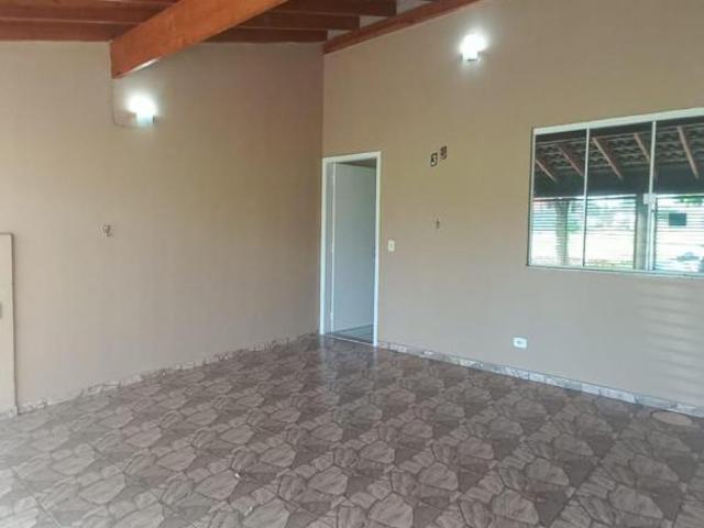 Casa 3 DORMS 1 SUITE à venda POR r$ 320.000 no JD José B Almeida Londrina/PR