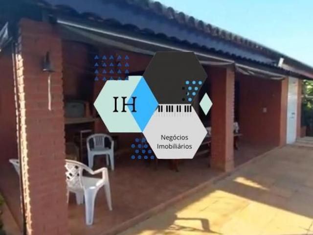 Casa 3 dorms, 2 suítes, 4 vagas, 330 m² á venda no condomínio Cafezal VI em Itupeva, Oportunidade!