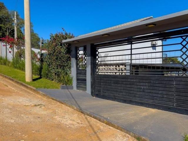 Casa 3 dorms à venda, 235m² por R$ 1.099.000 Cond. Estância Santa Maria do Laranjal Atibaia/SP