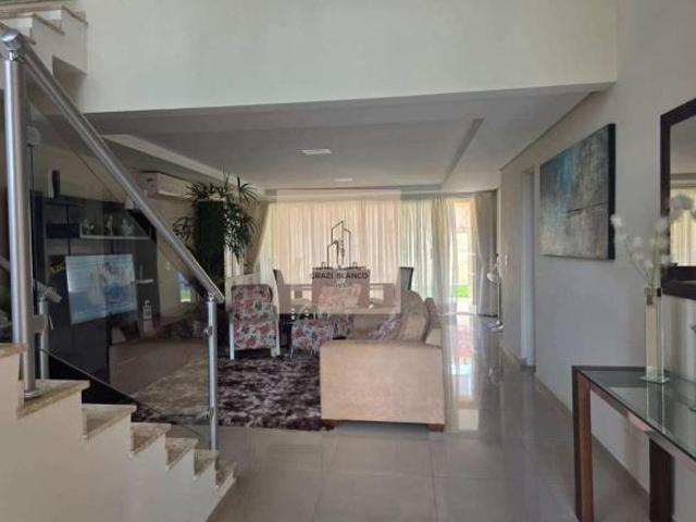 Casa 3 suítes no Condomínio Campos do Conde