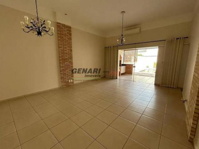 Casa 3 suítes no Condomínio Jardim Residencial Villa Suíça, Indaiatuba, SP