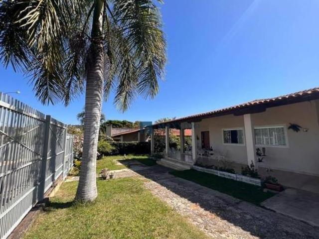 Casa 3 suítes no Condomínio Residencial Interlagos, 452m² de área útil Jardim Botânico