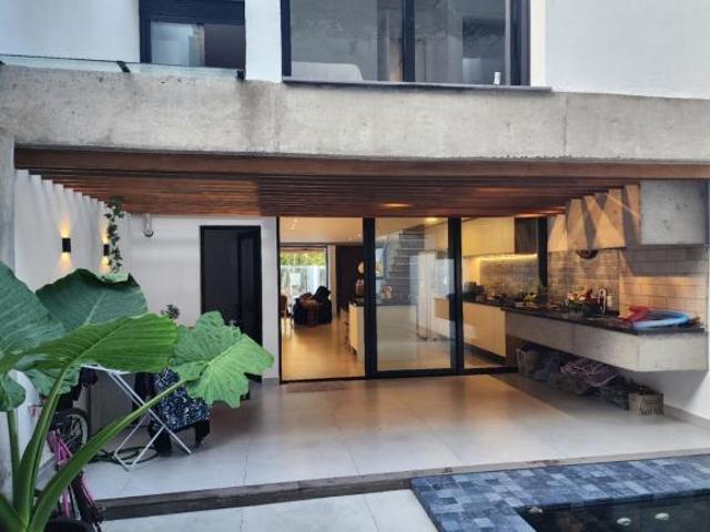 Casa 3 Suítes no Jardim Isabel Porto Alegre Excelente localização!