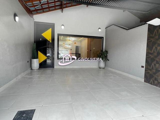 CASA 3 SUITES ALTO PADRÃO NA PRAIA GRANDE