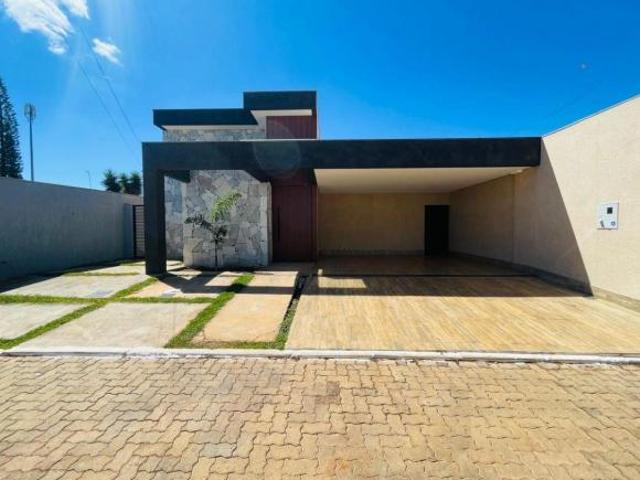 CASA 3 SUITES ALTO PADRA PONTE ALTA NORTE PISCINA PE DIREITO ALTO CHURRASQUERIA GAMA