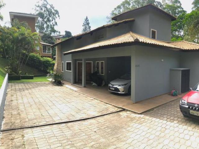 Casa 3 Suites + Area Gourmet 369 m² uteis R$2.480.000 Cond Serra do Cristais