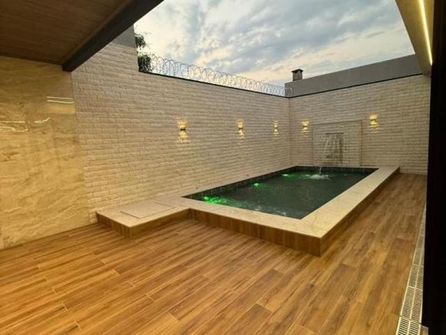 Casa 3 suítes piscina aquecida Jd Atlântico