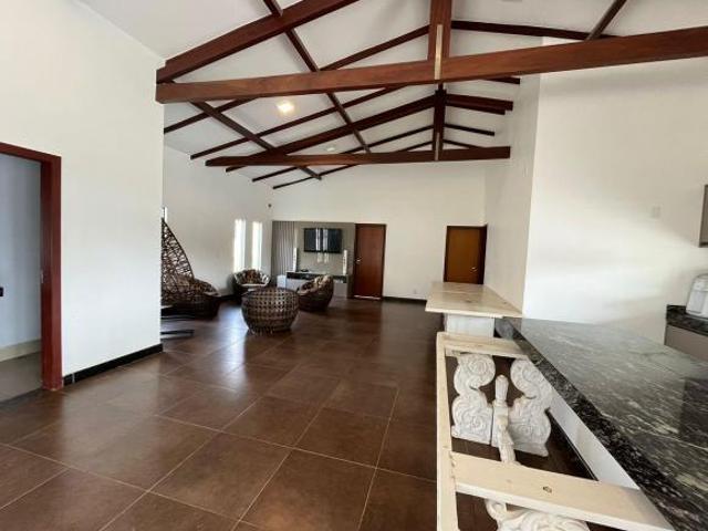 Casa 3 suites + Piscina Setor Habitacional Tororó