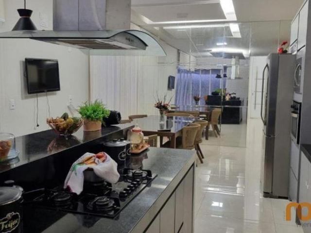 Casa 3 suítes plenas Parque Ville Pinheiros