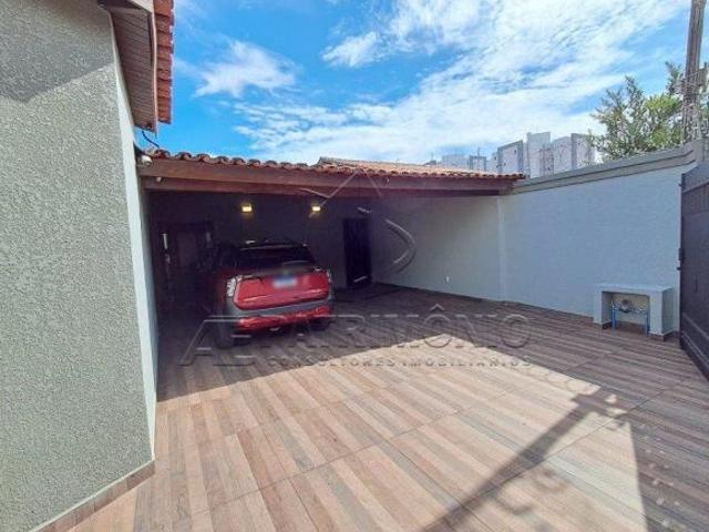 CASA 3 SUITES SENDO 1 SUITE COM CLOSET E HIDROMASSAGEM JARDIM REFUGIO