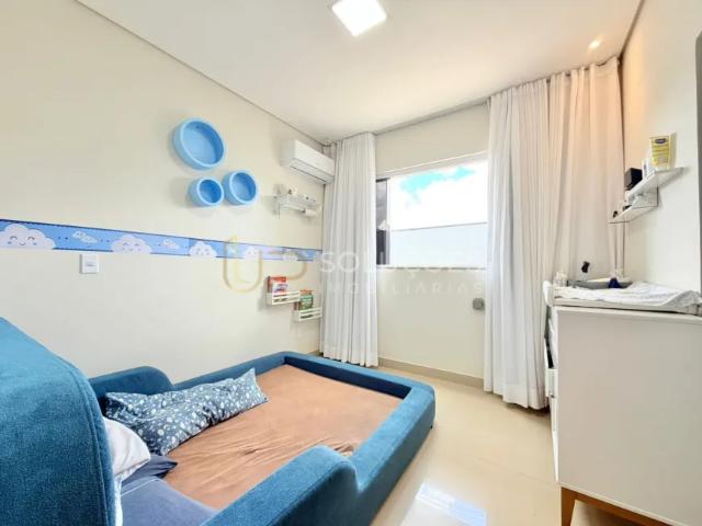 Casa 3 Suítes Todas c/ Closet + Armários Planejados + Fotovoltaica | Condomínio Alto da Boa Vista