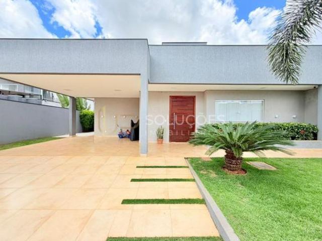Casa 3 Suítes Todas c/ Closet + Armários Planejados + Fotovoltaica | Condomínio Alto da Boa Vista