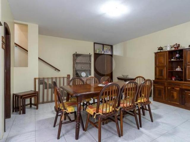 Casa 3 suites 3 vagas a venda na Rua Suméria Jardim Umuarama São Paulo
