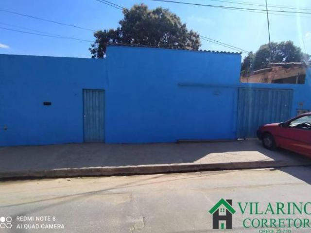 CASA 3 QTOS SUITE,BARRACÃO,QUINTAL,NO NOVO RETIRO ESMERALDAS