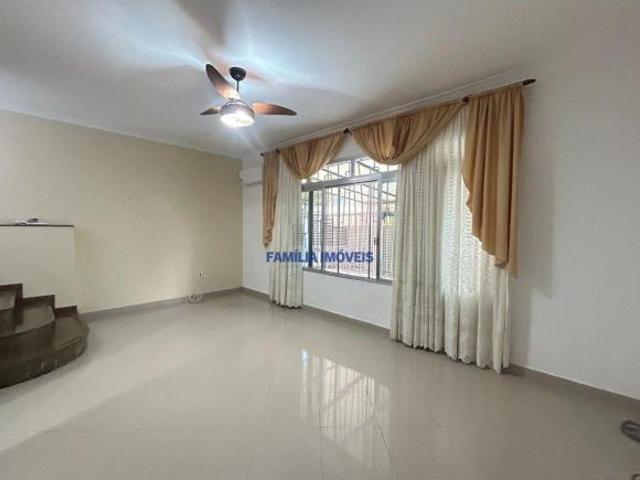 Casa 3 quartos 4 vagas de garagem Aparecida Santos SP