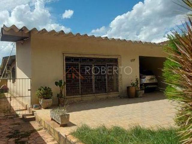 CASA 3 QUARTOS 01 SUÍTE À VENDA JD. IBIRAPUERA PARANAVAÍ PR