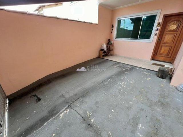 Casa 3 quartos 180m², Santa Mônica