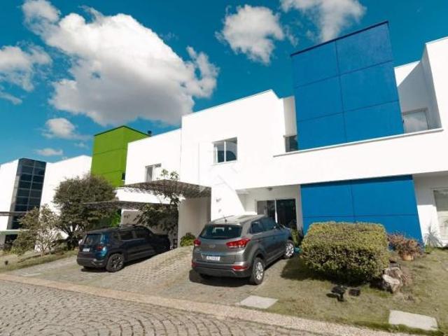 Casa 3 Quartos, 1 Suíte, Mobiliada, 152 m² Privativos – Santo Inácio – Curitiba/PR