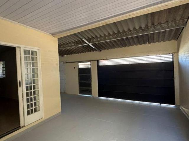 CASA 3 QUARTOS + 1 SUITE NA SANTA MARIA ACEITA FINANCIAMENTO