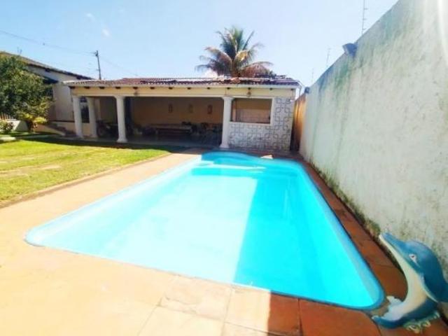 CASA 3 QUARTOS 1 SUÍTE PISCINA AREA VERDE CHURRASQUEIRA EDICULA AREA DE LAZER LOTE 4