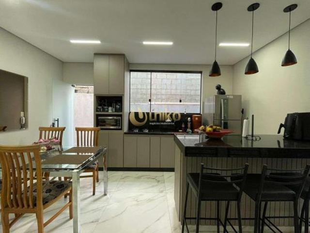 Casa, 3 quartos, 1 suite, 2 vagas