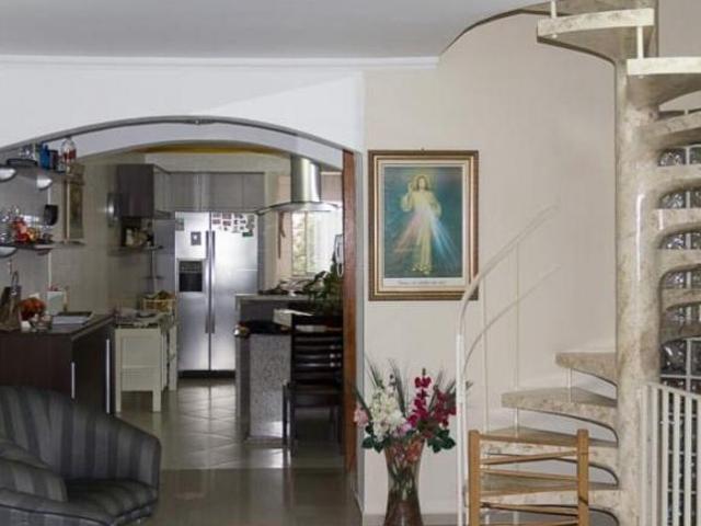 CASA 3 Quartos 1 Suíte 2 Vagas à venda, 160m² Jardim Celeste FL15