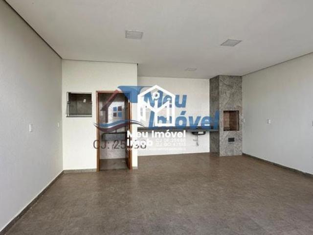 Casa 3 Quartos 1 Suíte 3 Vagas 322m² Luziânia/GO
