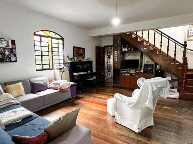Casa, 3 quartos, 1 suite, 4 vagas