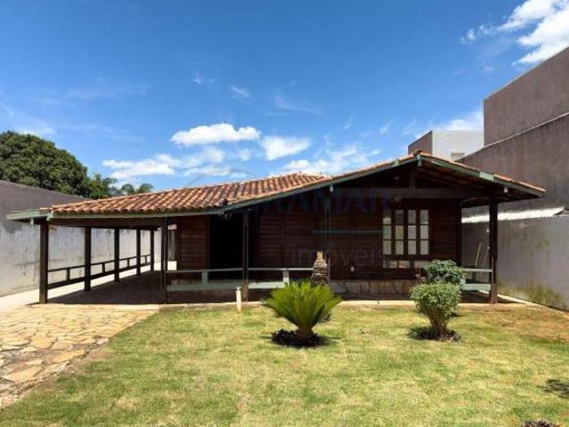 Casa 3 Quartos, 1 Suíte, 5 Vagas de Garagem, Piscina à Venda na Rua 12 Vicente Pires