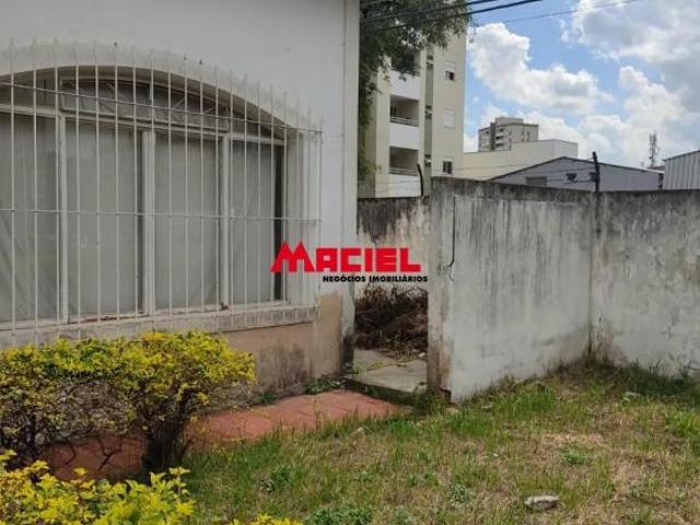 CASA 3 QUARTOS 1SUÍTE EXCELENTE LOCALZAÇÃO JARDIM AMÉRICA