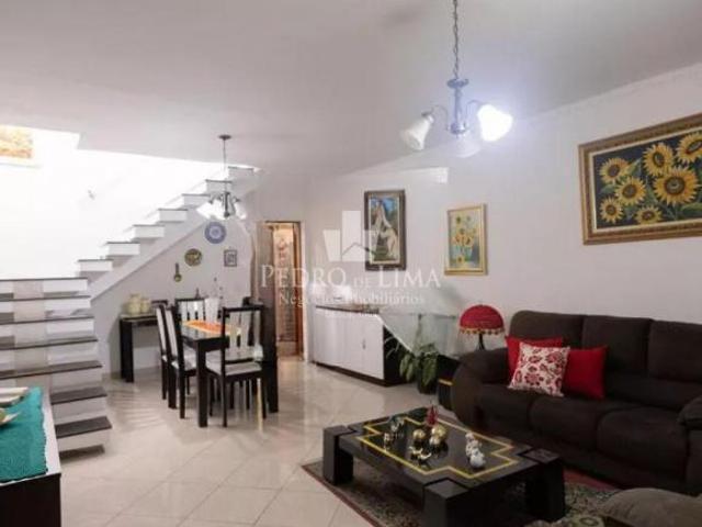Casa 3 quartos, 240 m², 4 vagas na Vila Carrão