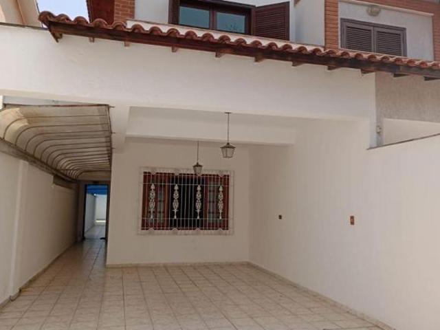 Casa 3 quartos 3 suítes, 4 vagas com 150 m² à venda em Vila Inah São Paulo