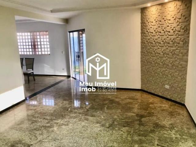 Casa 3 Quartos 3 Suítes 4 Vagas 400m² Vicente Pires DF