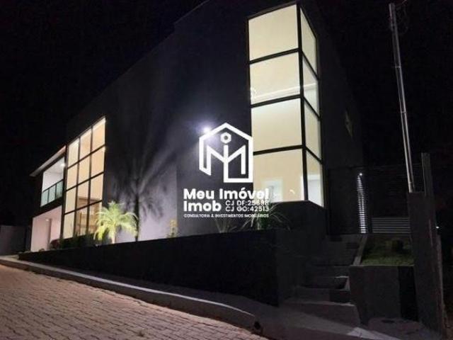 Casa 3 Quartos 3 Suítes 2 Vagas 300m² STR de Mansões Guará 2