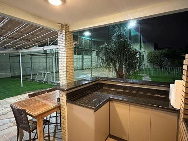 CASA 3 QUARTOS 3 SUÍTES RUA 10 VICENTE PIRES BRUNO 61 982070959