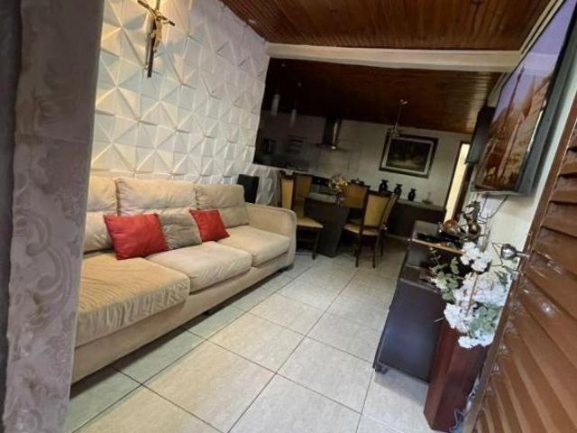 Casa 3 Quartos 3 Vagas QNC 6 Taguatinga Norte