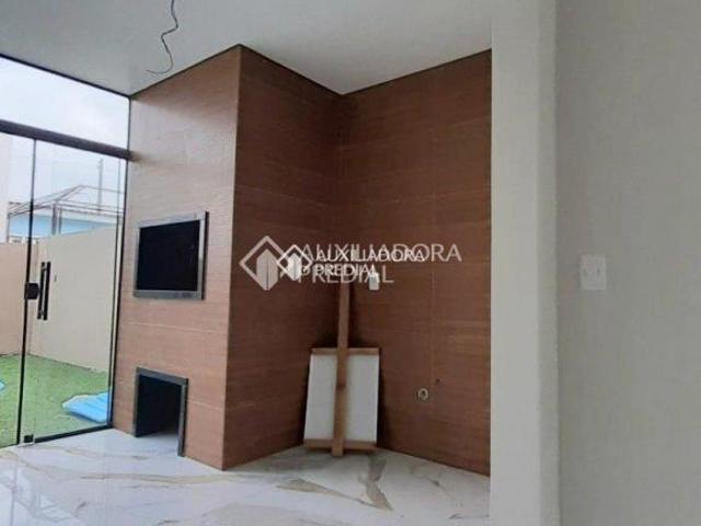 Casa 3 quartos todos suítes a Venda na Hípica