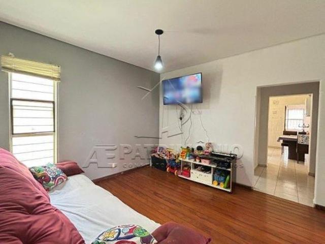 CASA 3 QUARTOS VILA ADÉLIA