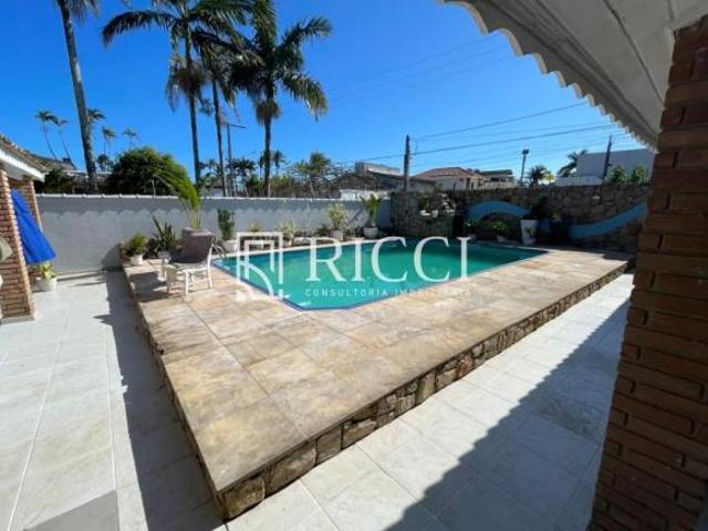 Casa 3 Quartos à Venda na Enseada, Guarujá | RICCI