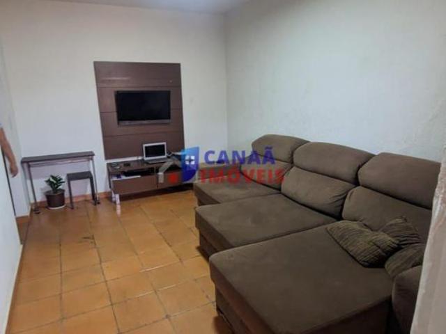casa 3 quartos a venda bairro tubalina